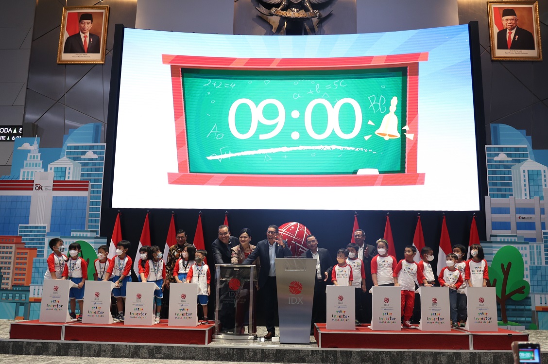 Kindergarten Students Become First Guests of IDX Main Hall Reopening ...